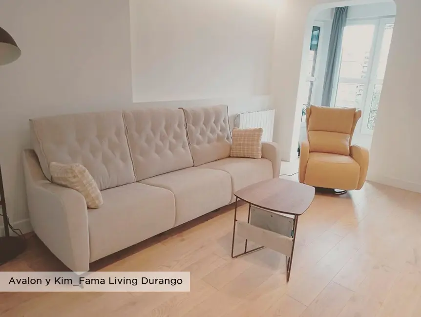 avalon y Kim amarillo fama living durango